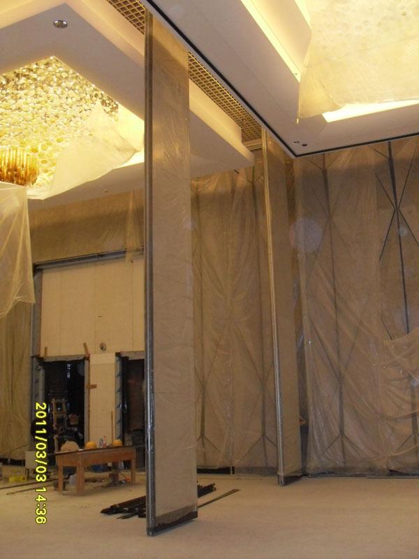 Training Room Folding Partition Acoustic Fabric Panels , Custom Sliding ...