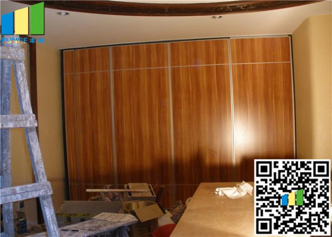 Banquet Hall Varifold Acoustic Commercial Sliding Door For Function Room