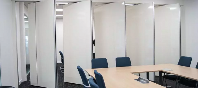 Meeting Room Operable Accordion Sliding Partition Walls / Movable Partition Wall Systems