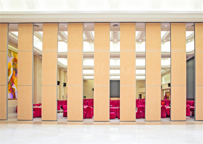 Top Hanging Operable Panels Room Divider Melamine Partition 65mm Thickness