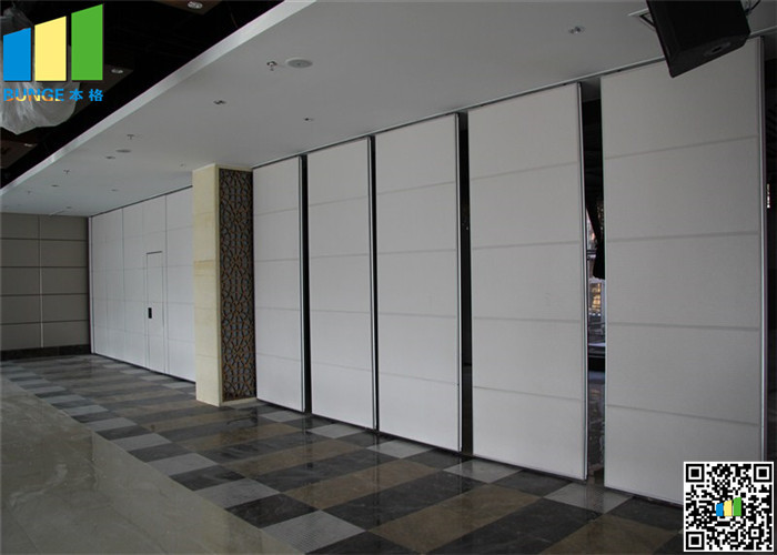 Movable Partition Walls , Wooden Acoustic Partitions , Hanging Operable ...