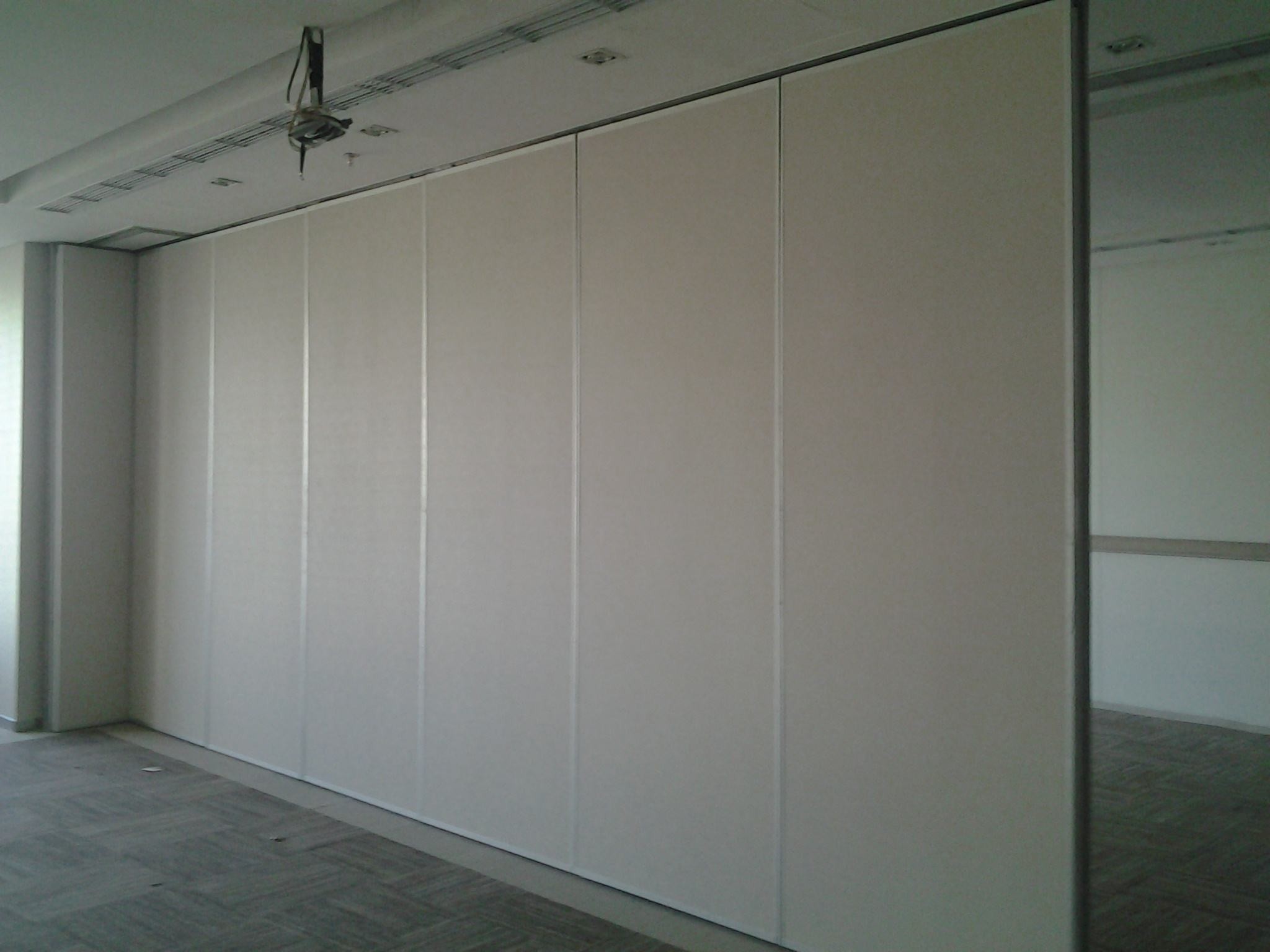 Movable Soundproof Office Partition Walls With Aluminum Sliding Tracks ...